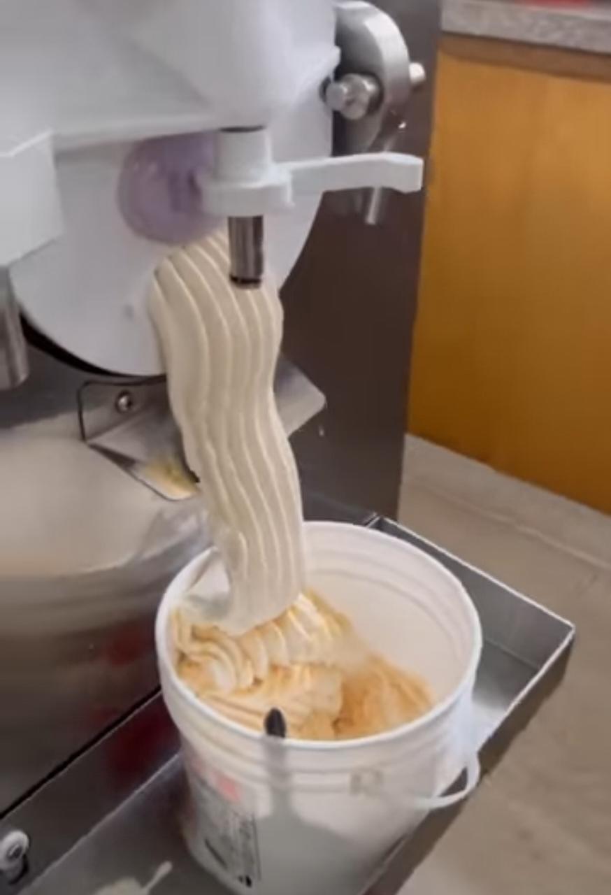 Gastronomía en Corozal, Sucre: Helado de diabolín