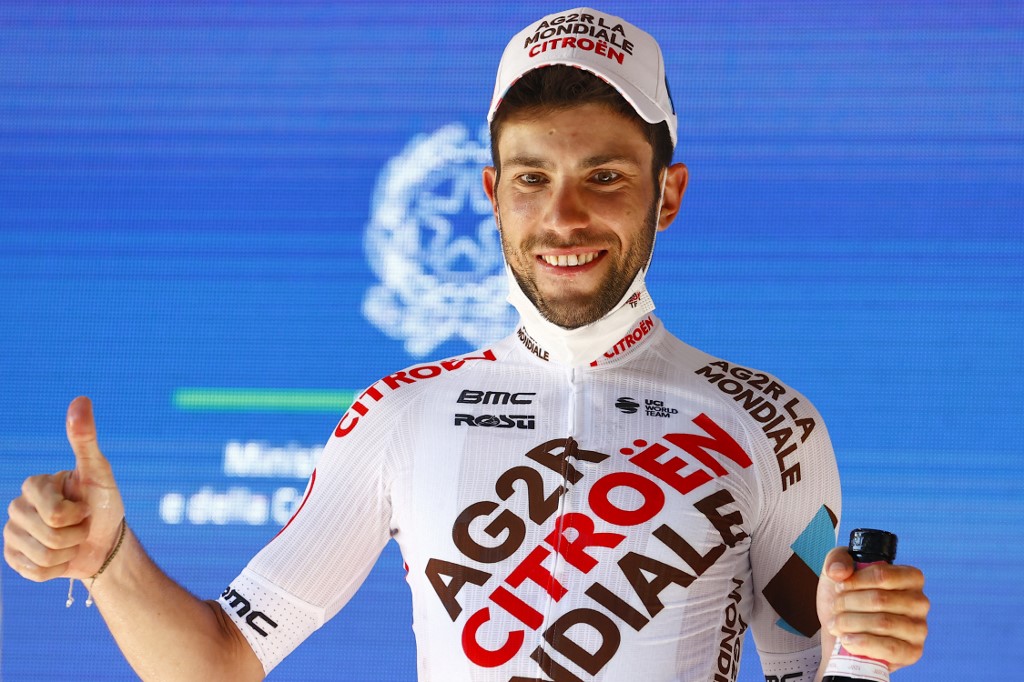 Andrea Vendrame gana la etapa 12 del Giro de Italia