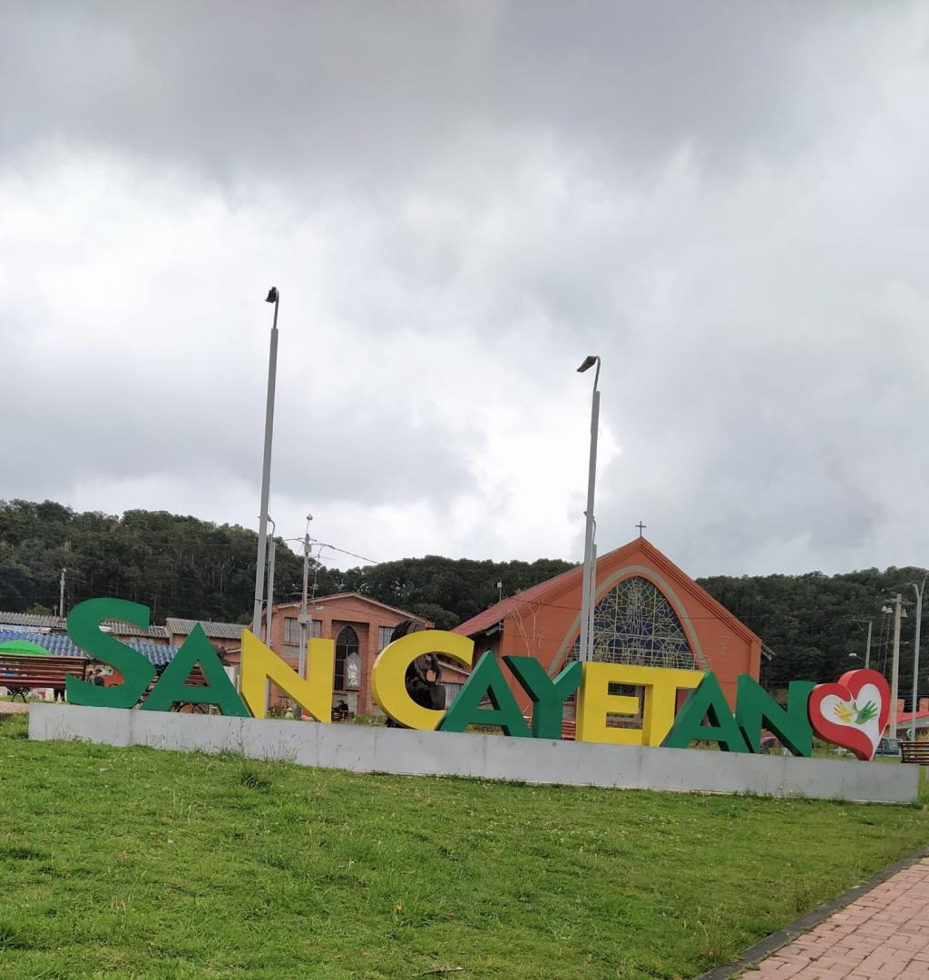 San Cayetano, el pueblo que un 13 de mayo fue evacuado y trasladado