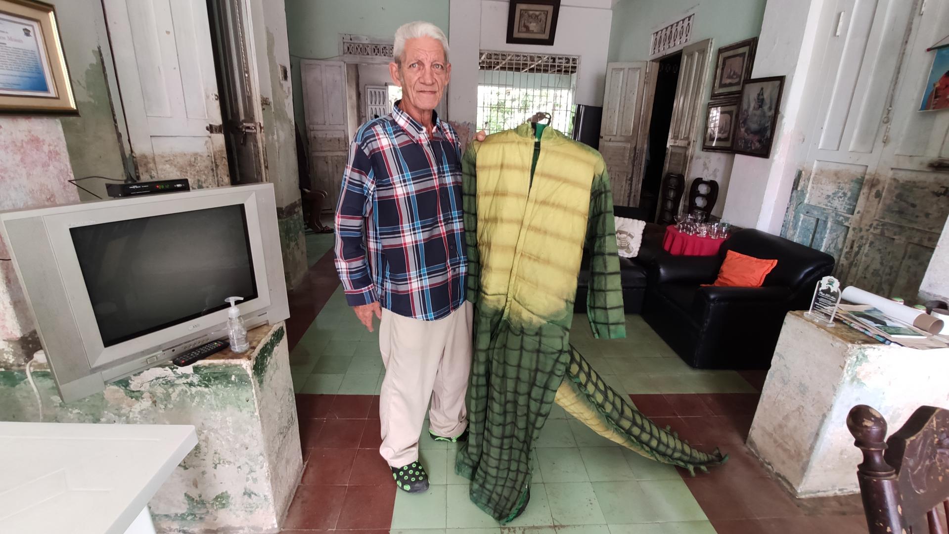 Leyenda del ‘Hombre Caimán’ y su protector Edgar Romanos