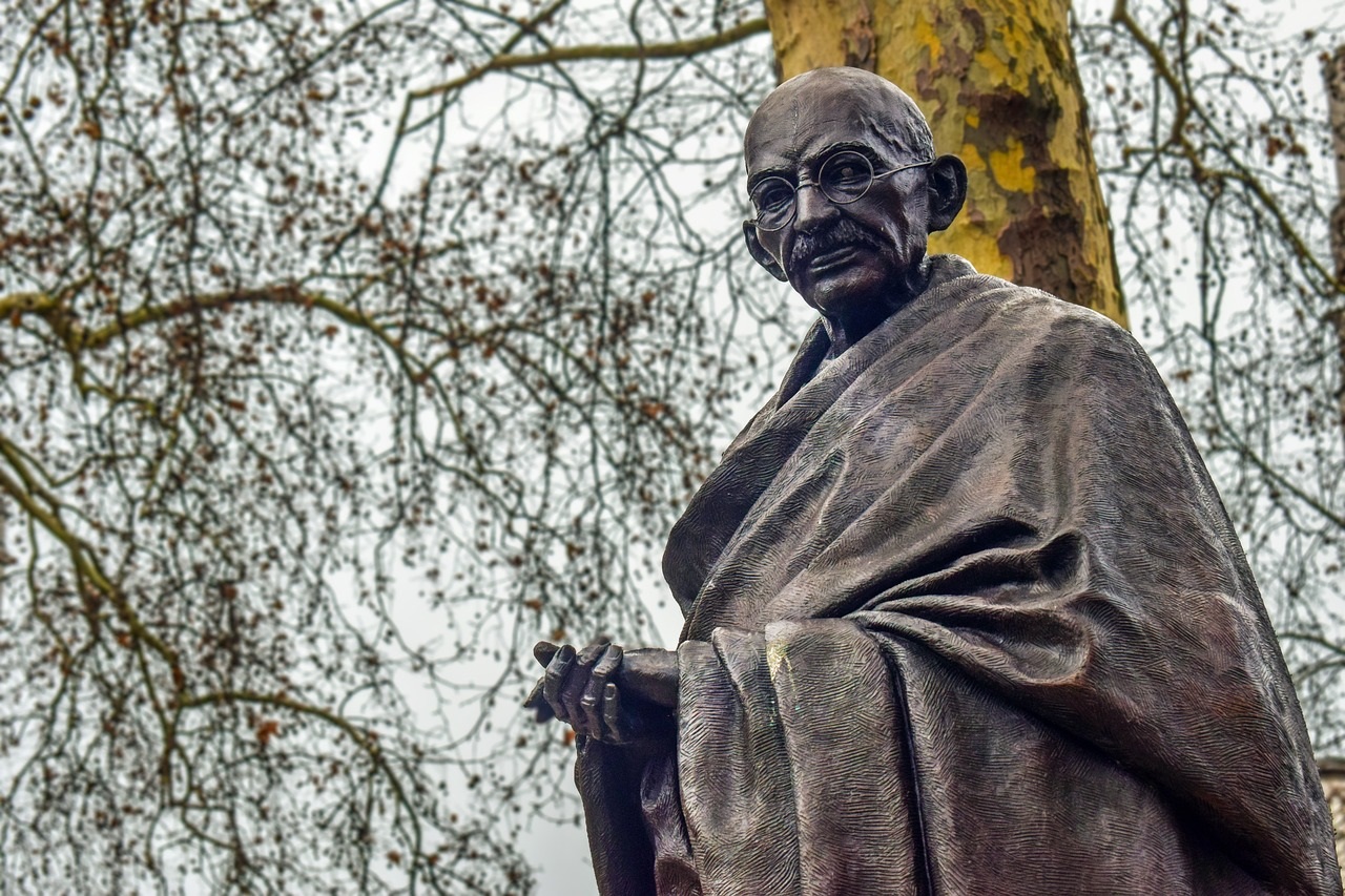 Mahatma Gandhi: liberación de India, ideología y enseñanzas