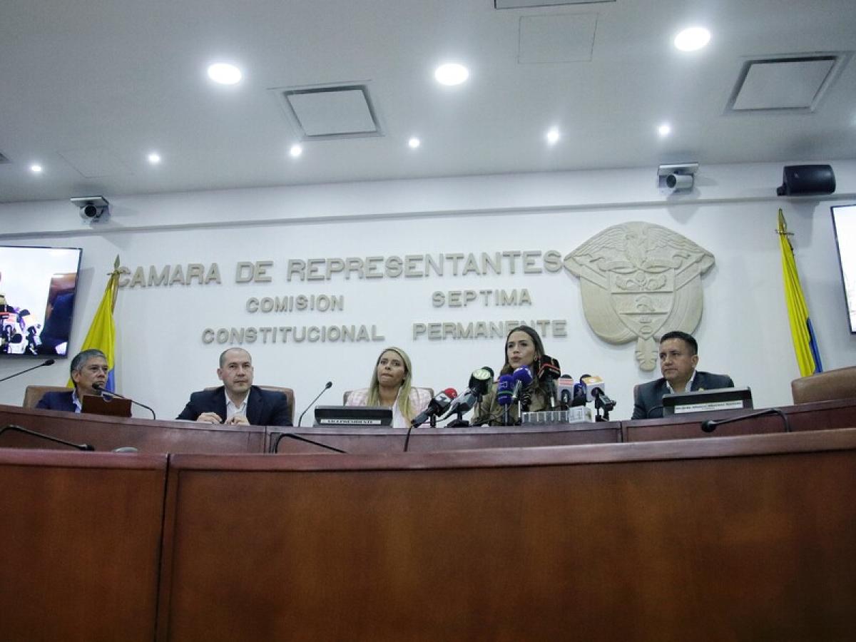 Reforma En Colombia Se Aprueban Los Primeros Artículos