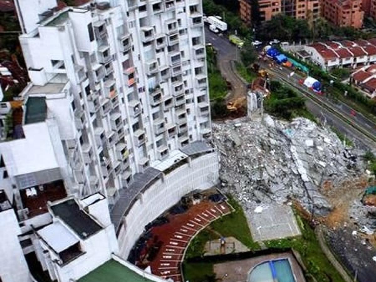 Con nostalgia, exhabitantes del Edificio Space reciben implosión de la ...