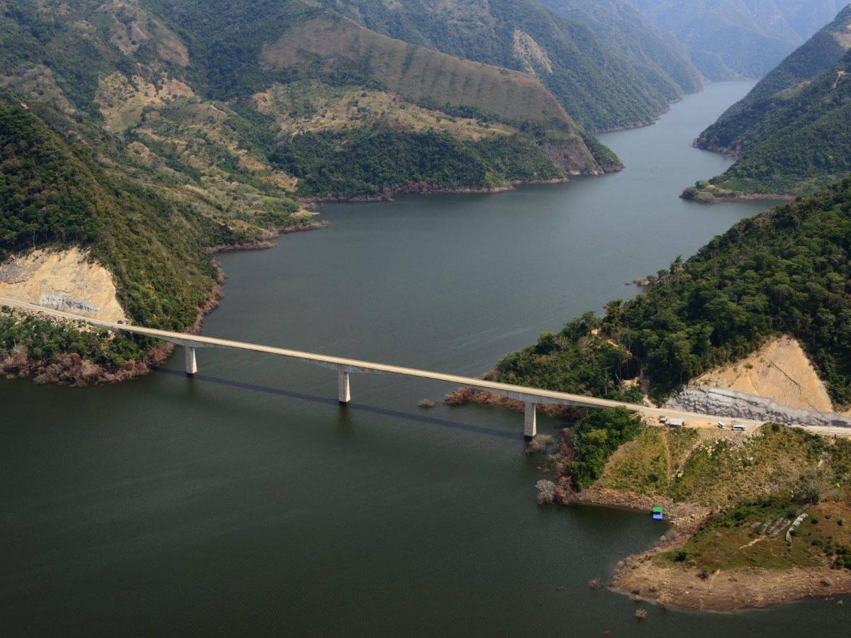 Gobierno radicó recursos para reanudar venta de Isagen | Radio Nacional