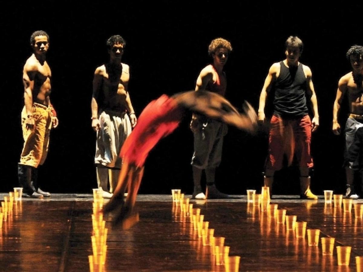 Cali pone en movimiento la Bienal Internacional de Danza con ritmos ...