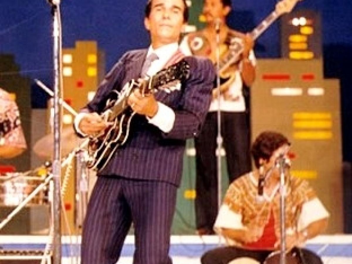 Te invitamos a Conversaciones con Noel Petro, mañana jueves 27 de marzo ...